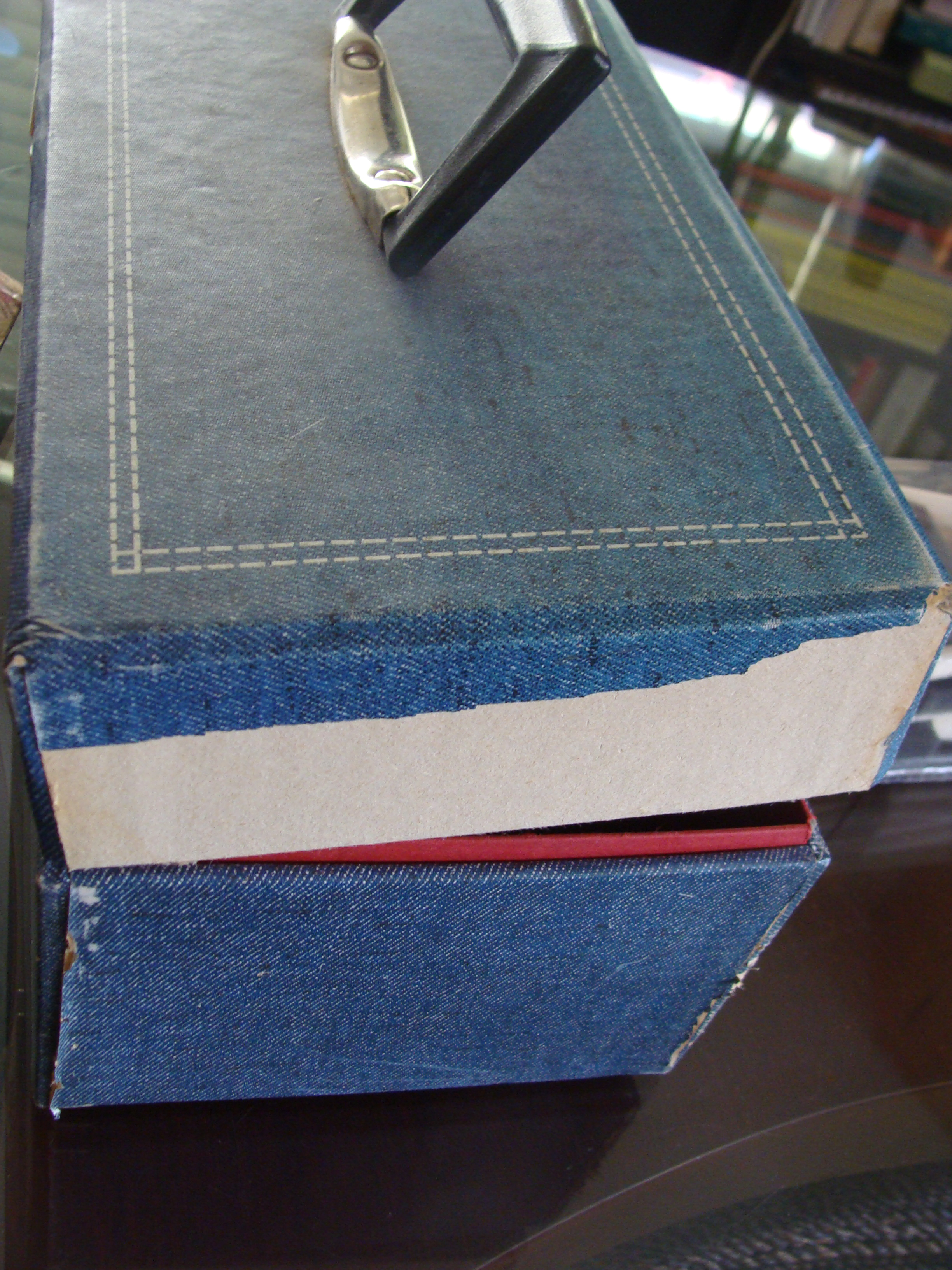DIY Vintage Case With Fabric {tutorial} Dear Creatives
