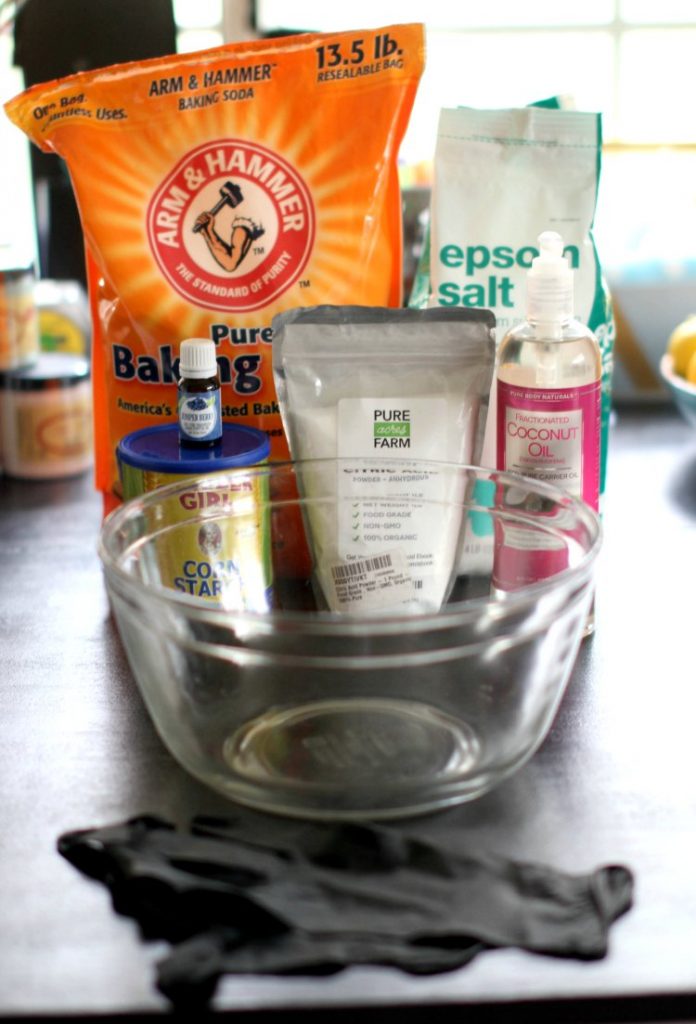 DIY Bath Bombs + Lavender Bath Bomb Recipe
