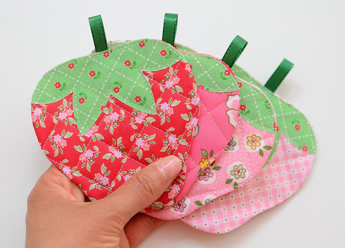 15 Fresh Picked Strawberry Crafts To Make! Dear Creatives