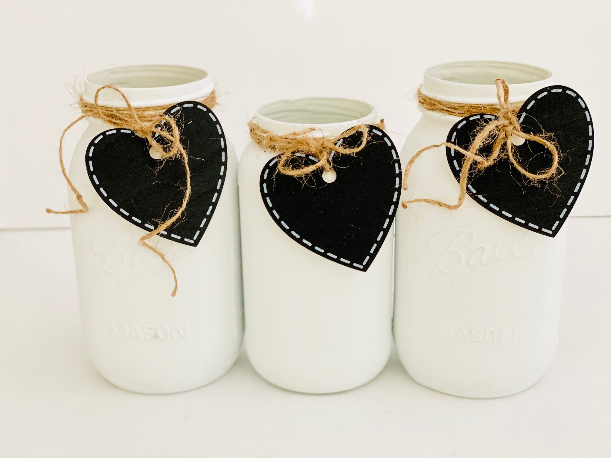 How to Make DIY Farmhouse Mason Jars in 5 Easy Steps Dear Creatives
